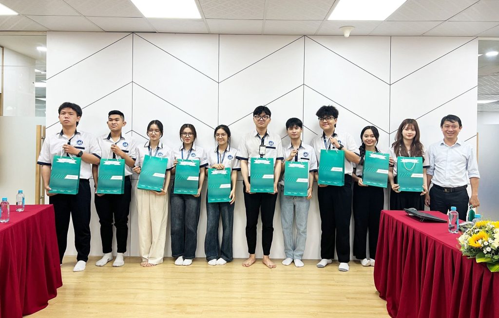 BRAVO OPEN DAY HCM 2024 chào đón sinh viên ĐH Tài Chính Marketing - Bravo